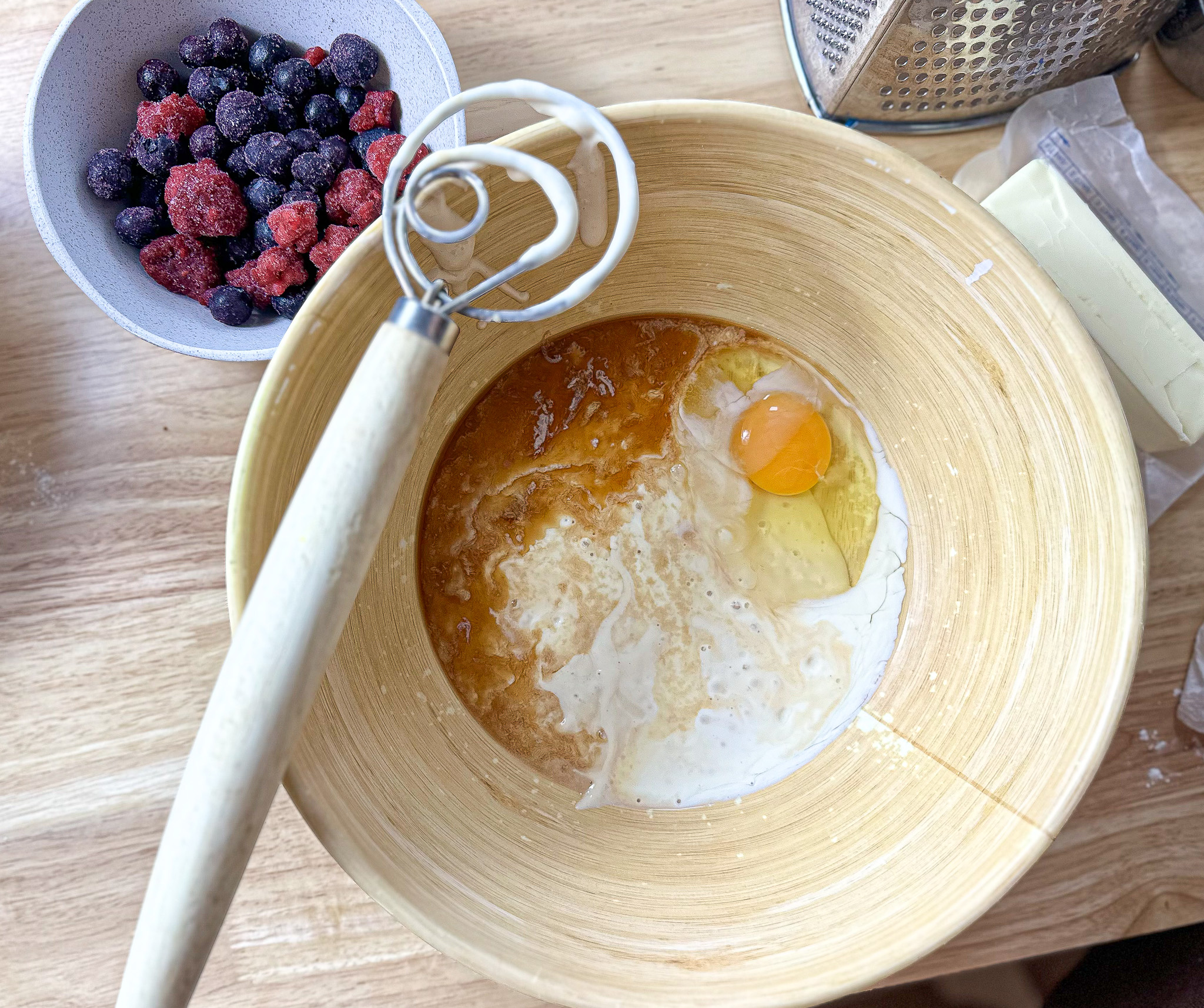 Sourdough discard scone recipe - lizasfarmhouse.com